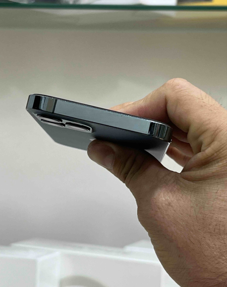 iPhoen12 pro ideal