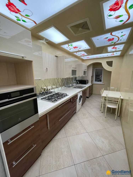 Продается 3 ком. квартира в Юнусабадском р-не 4 кв!  (J 1480)