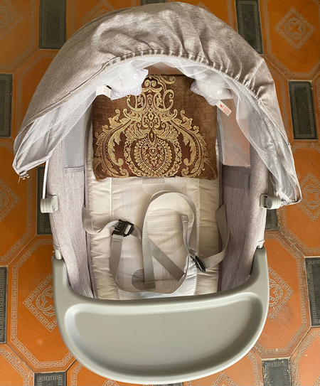 Mastela 4 in1 deluxe Multi-functional bassinet