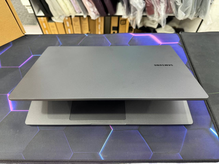 Samsung galaxybook 2 Core i5-12gen 16GB/256GB