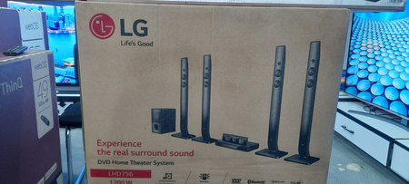 Домашний кинотеатр LG LHD С70 (5.1 DVD.CD MP3 WMA bluetooth) 1100 w