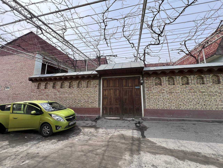 Фаргона вилояти Багдод туманида уй сотилади
