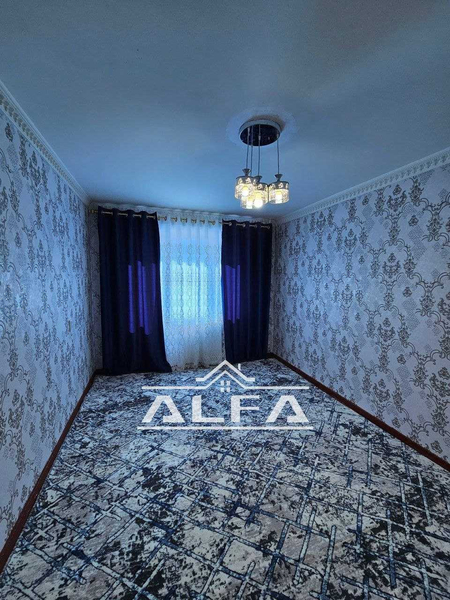 3 xonali 75m² 3-qavat sotiladi.