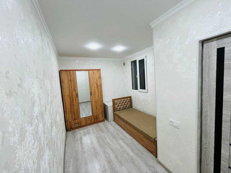 Дом Кадышева 4-комнаты 80 м² 1,78-сотки фасад 7 м ремонт