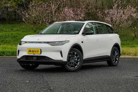 Leap Motors C11 650km + sovg'asi bilan