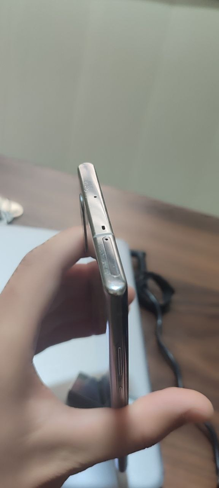 Samsung note 10 + plus sotiladi srochno