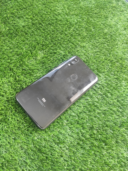 Redmi Mi play sotiladi