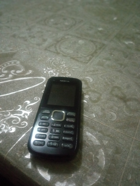 NOKIA C1 telefon