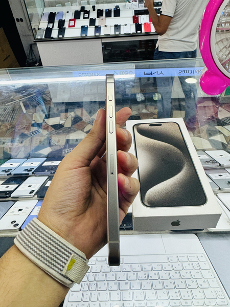 iPhone 15 Pro Max 256 gb natural