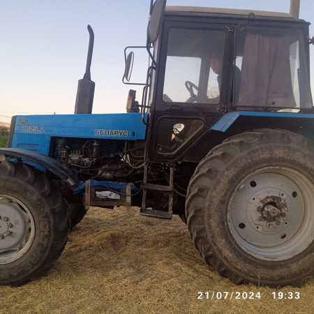 Трактор 1025.2 Беларус