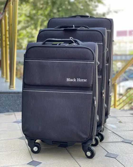 Чемоданы Black Horse