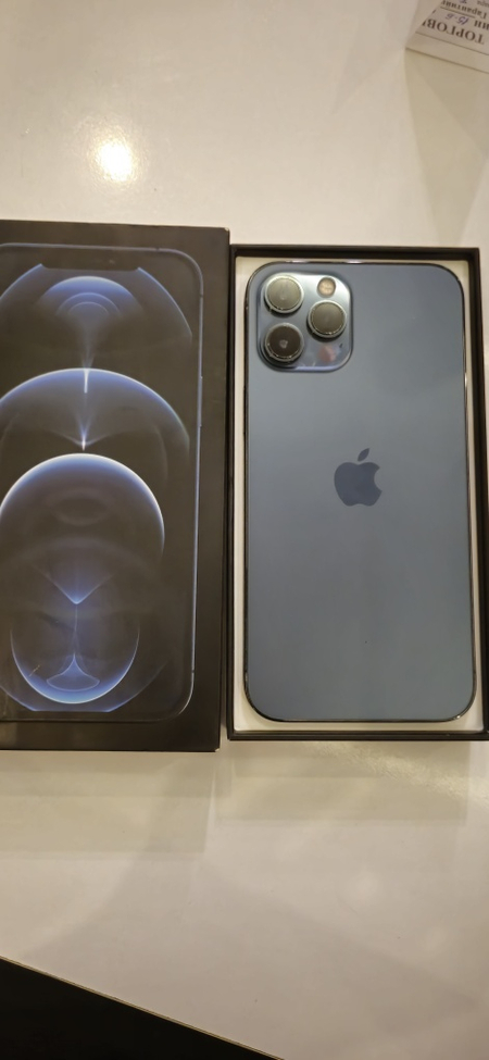 Iphone 12 pro max 128 gb sotiladi 79 yomkost 470$