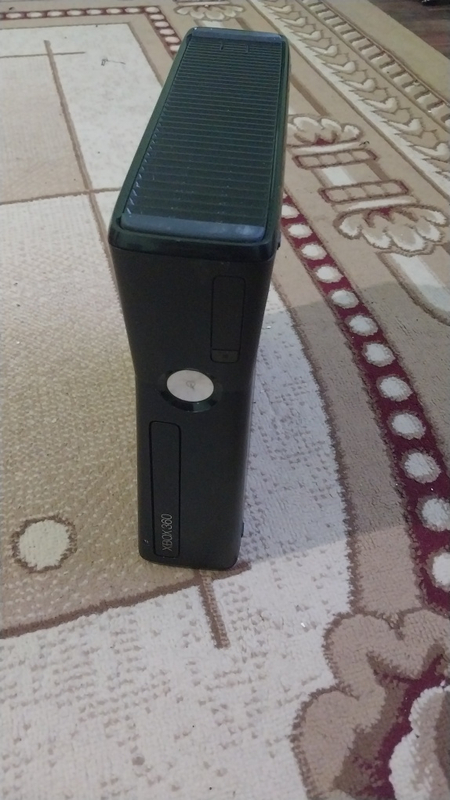 Xbox 360 sotiladi