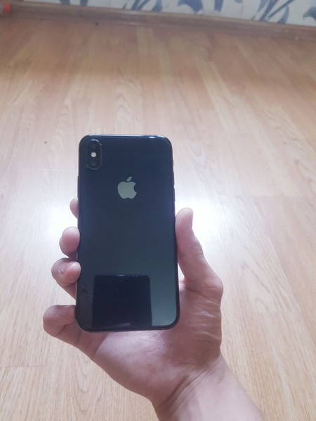 Iphone X haloti udar