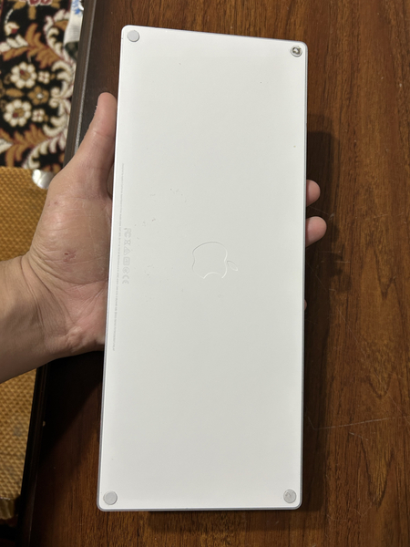 apple keyboard 2. A1644