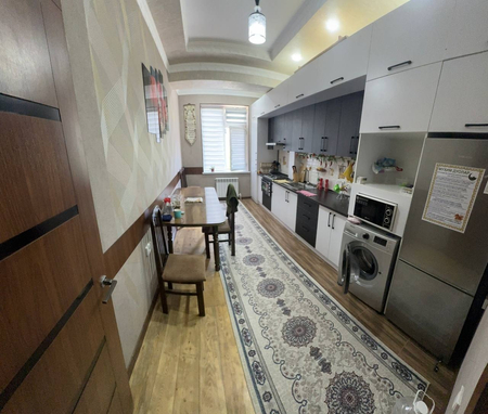 Квартира сотилади