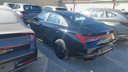 Hyundai Elantra 2022 model
