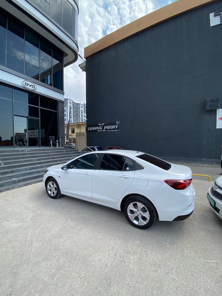 Onix Premier 2024