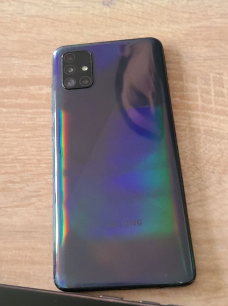 Samsung.  A.  51
