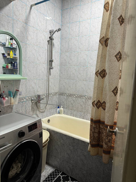 Срочно продаю 2в3/4/4  чиланзар 19 кв