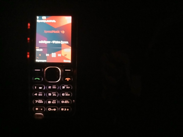Assalom alekum telefon sotiladi Original Nokia 5220