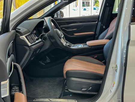 BYD SONG PLUS AWD 100 km Flagshi
