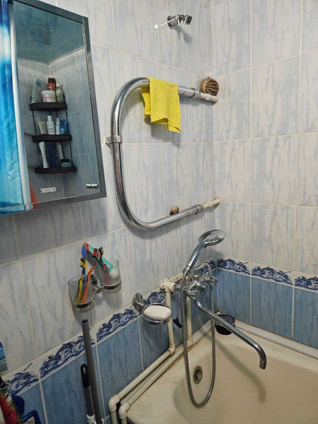 Продается 2-х комнатная квартира на массиве  Сергели-3
