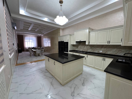 Никитина Новый Евро Дом 8,5 соток, 825м2. Фасад 35м. Авторский