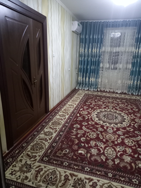 Срочно!!! Квартира сотилади