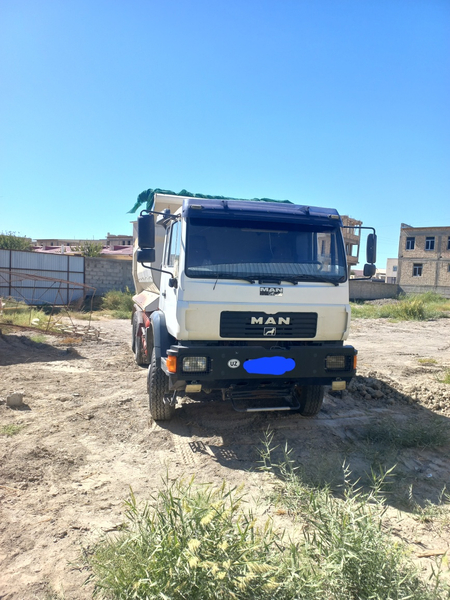 Man 2015  sotiladi
