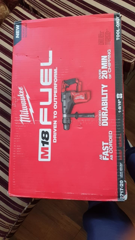 Перфоратор Milwaukee m18