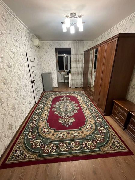 11 Квартал Чиланзар Продается квартира Панельный дом 1-4-4