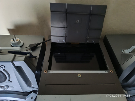 LG muzikalniy sentr 3000W