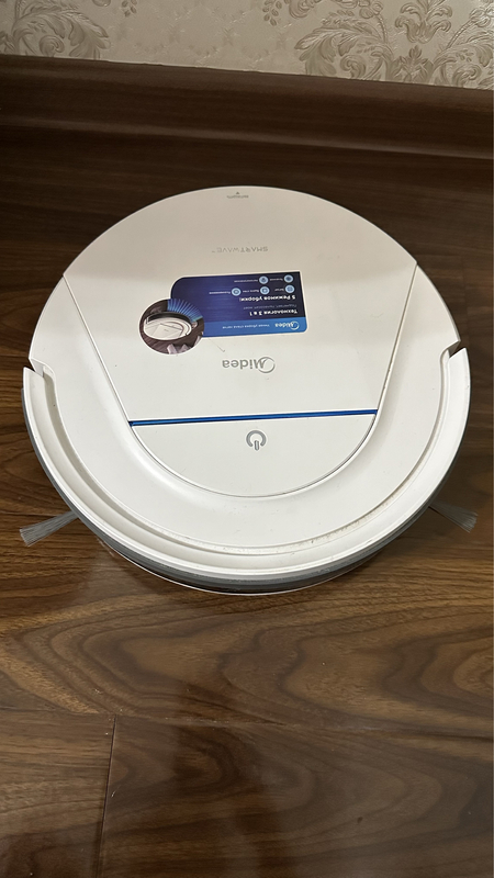 Робот пылесос Midea