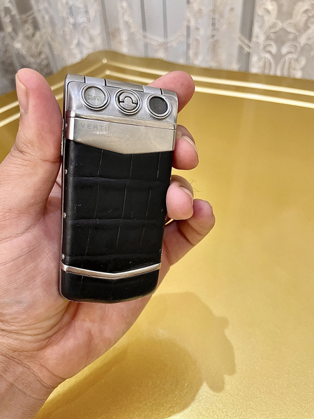 Vertu Ayxta Ceramic