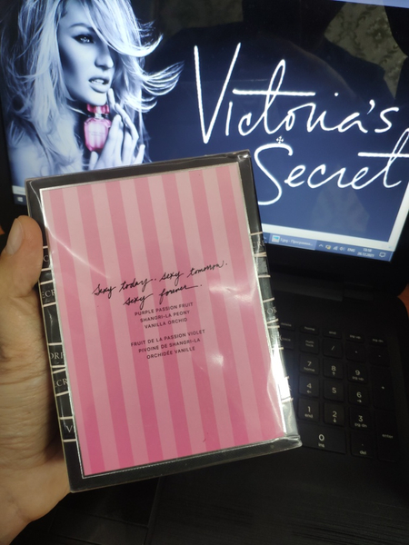 Bombshell Victorias Secret  Bombshell  Parfum atir духи lux