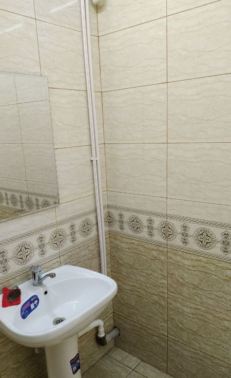 85м² Алгоритм кызыл шарк Вдоль дороги под офис или учебный центр