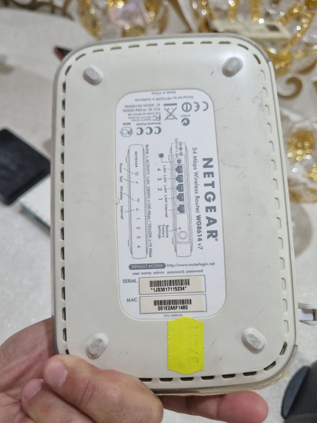 Продам WiFi роутеры.