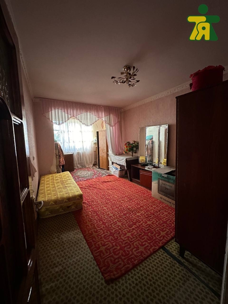 В КРЕДИТ через Банк.Продаётся 3х комнатная 1-этаже.ХБК Троллейбусный