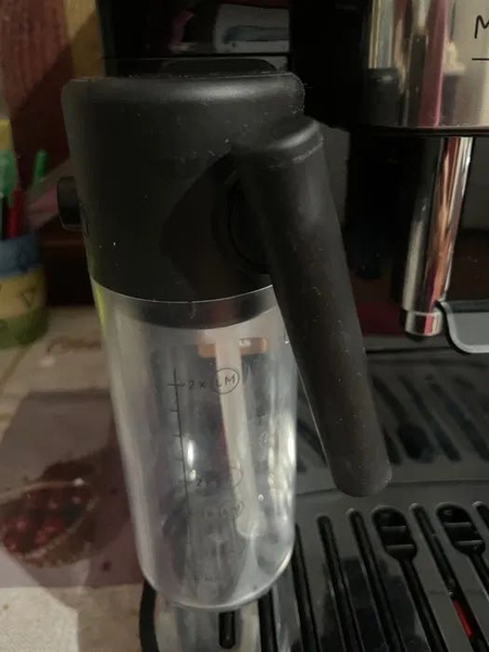 Кофемашина Delonghi