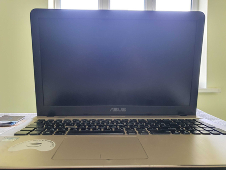 Asus Noutbook intel Celeron CPU N3060 1.6G.hz