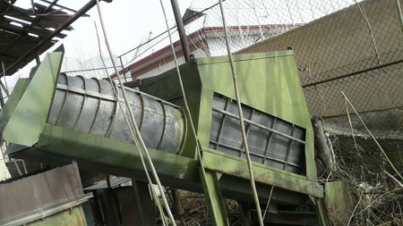 Узумни кайта ишлаш линияси 1 соатда 20 тонна кайта ишлай олади.комплек