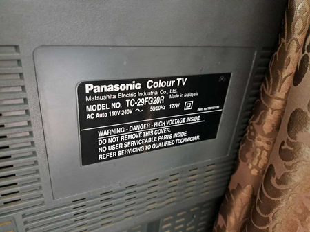Телевизор Panasonic TC-29FG20R (127 W)  Made in Malaysia.