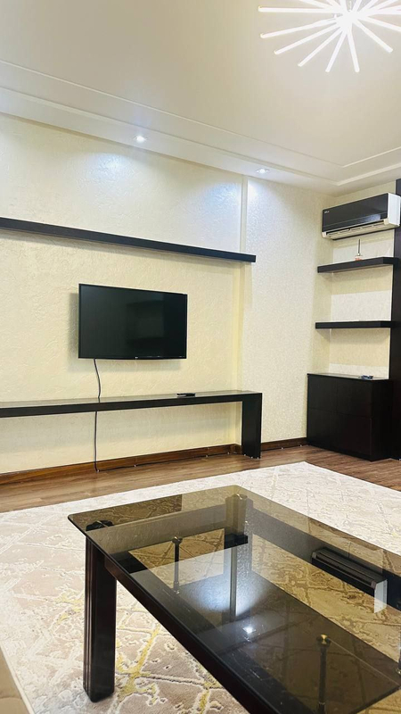 Продаётся квартира Дружба Народов 2/2/9 Ор-р Райхон. Площадь 65м2