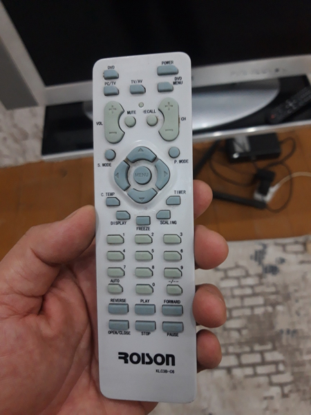 Rolson телевизор LCD 32