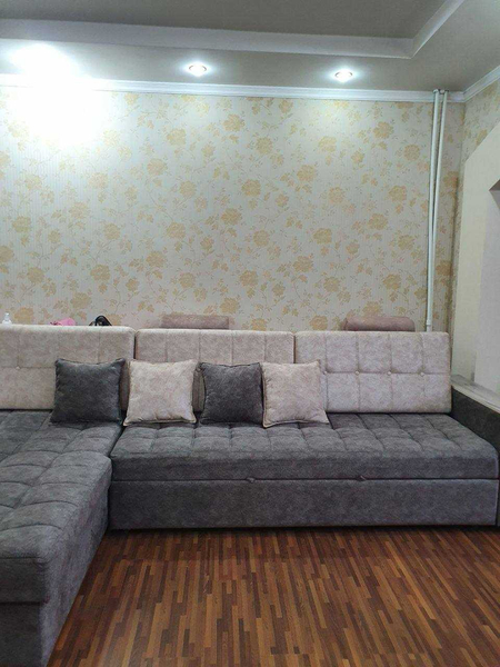 Ташсельмаш 2-комнатная 2/9 58 м² хороший ремонт, часть обстановки
