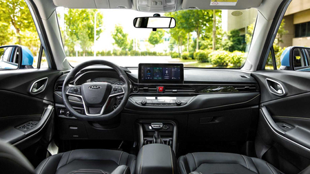 JAC J8 KROSOVER yangicha kurinish va dizayn