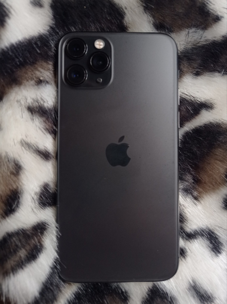 Srochni iPhone 11Pro 256GB Satiladi