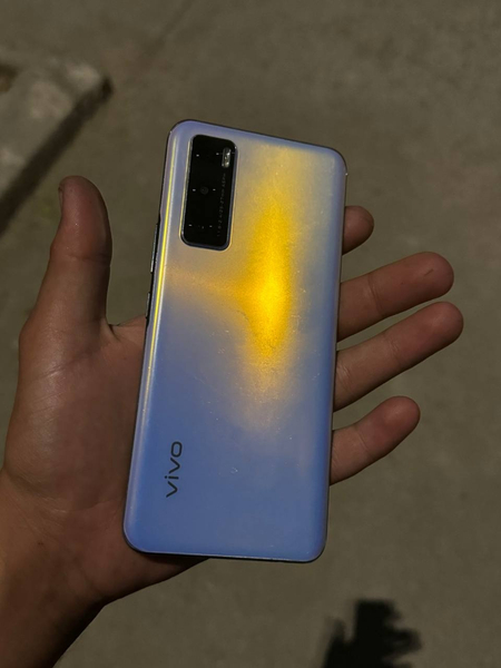 Vivo v20se sotiladi