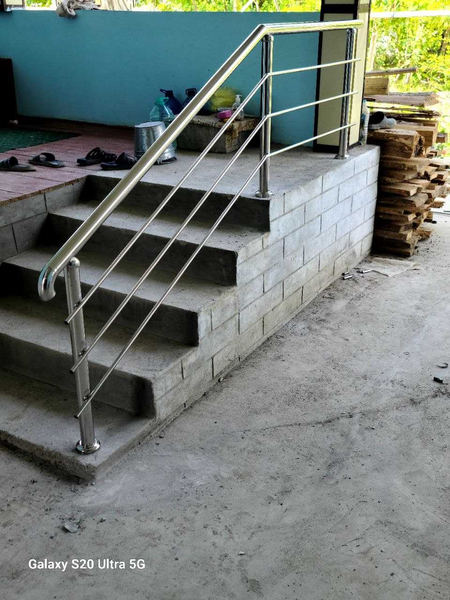 Nerjaveka va Akfa eshik romlari xamyon bop narxlarda istalgan turdagi